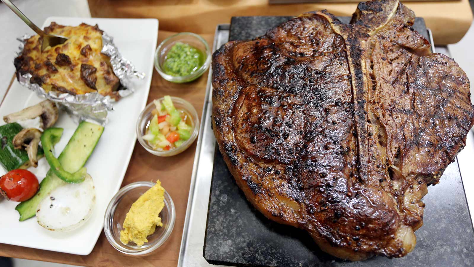 Stari pisker, steakhouse – Gostilna za kronične mesojedce!